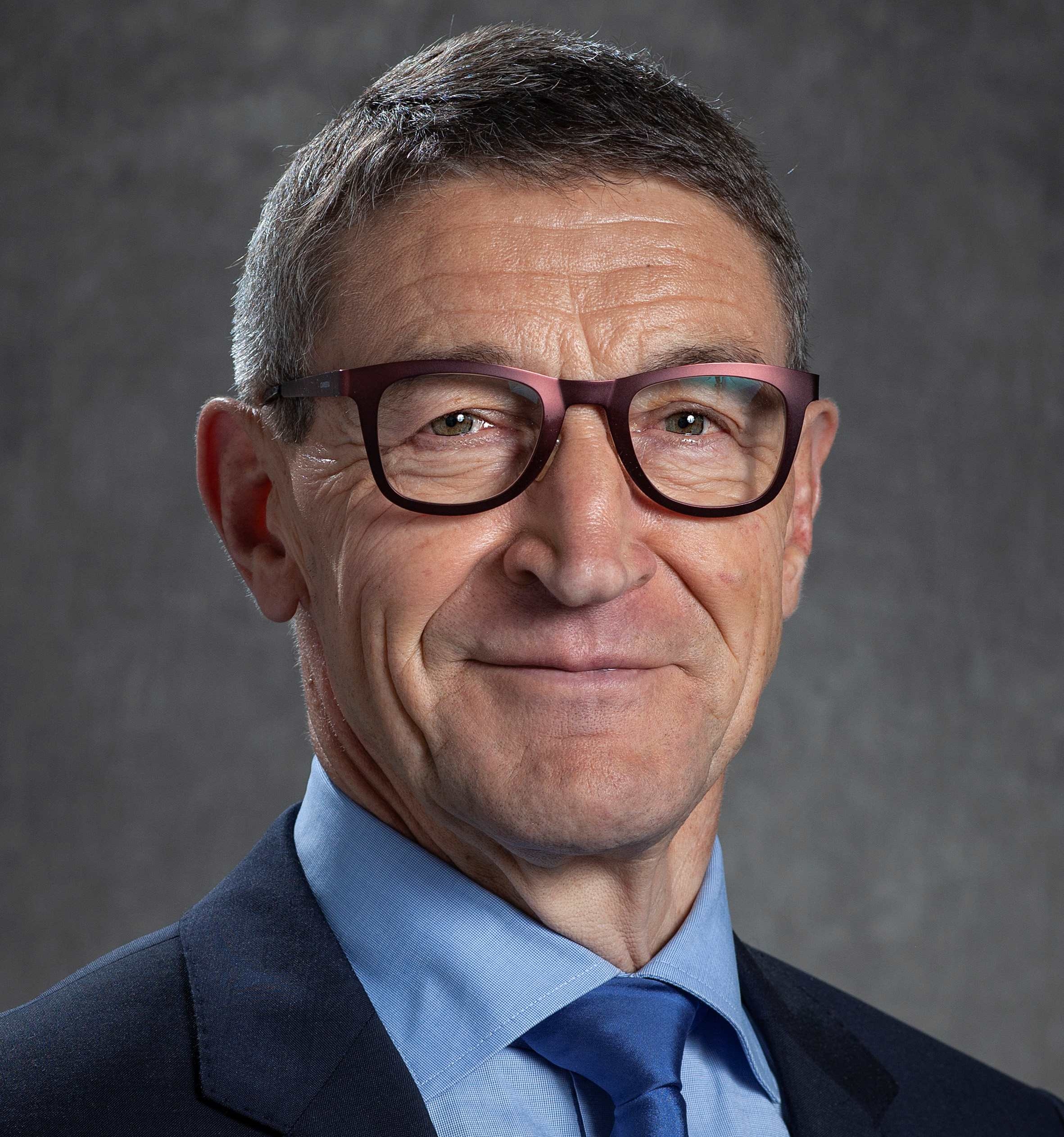 Vuoden Yritysjohtaja on teollisuusneuvos Lauri Ratia - Suomen Liikemies ...